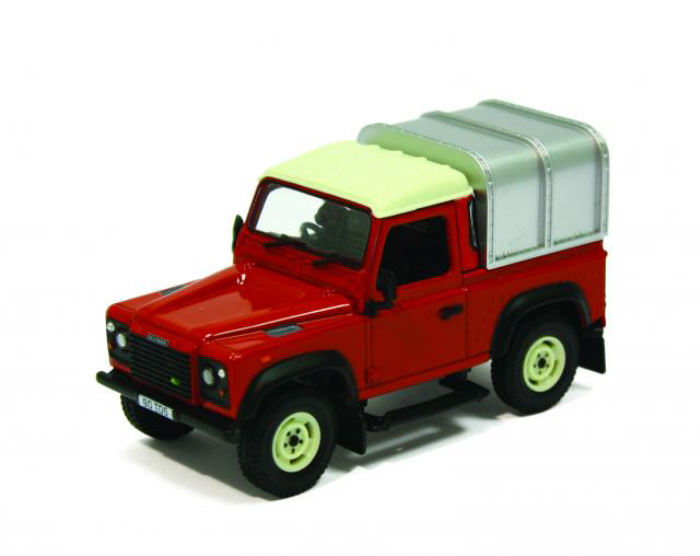 Britains 42732: Land Rover Defender 110 Canopy (Red) Britains Farm 1:32 ...